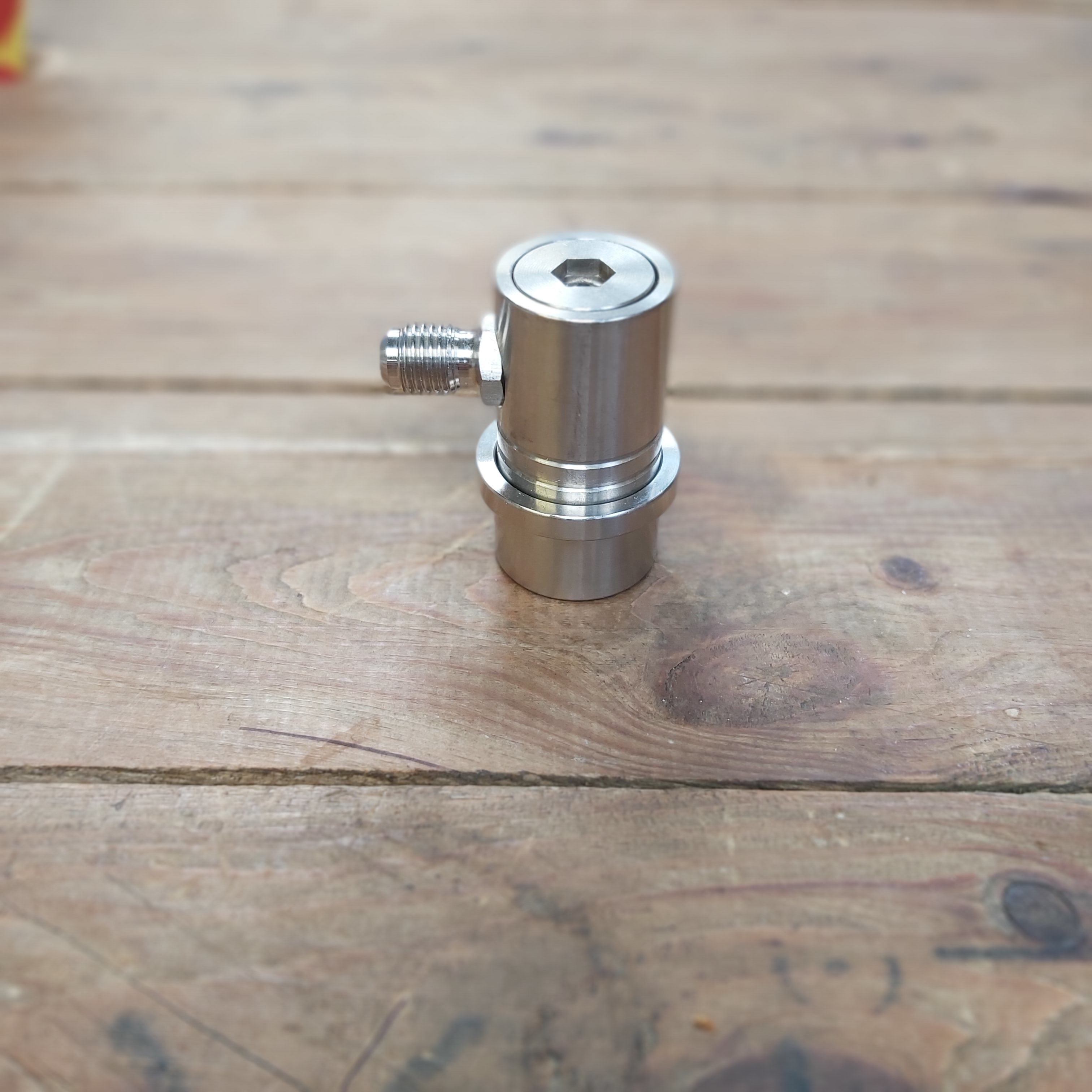 Beer Storage and Dispense - New and Used KEGS and Fittings - Stainless ...