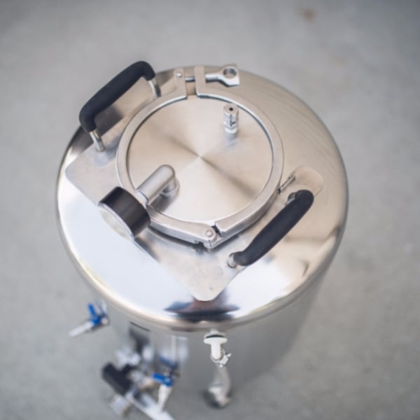 Carry Handle for 10 Gal Brite Tank - Durable 304 Steel & Silicone