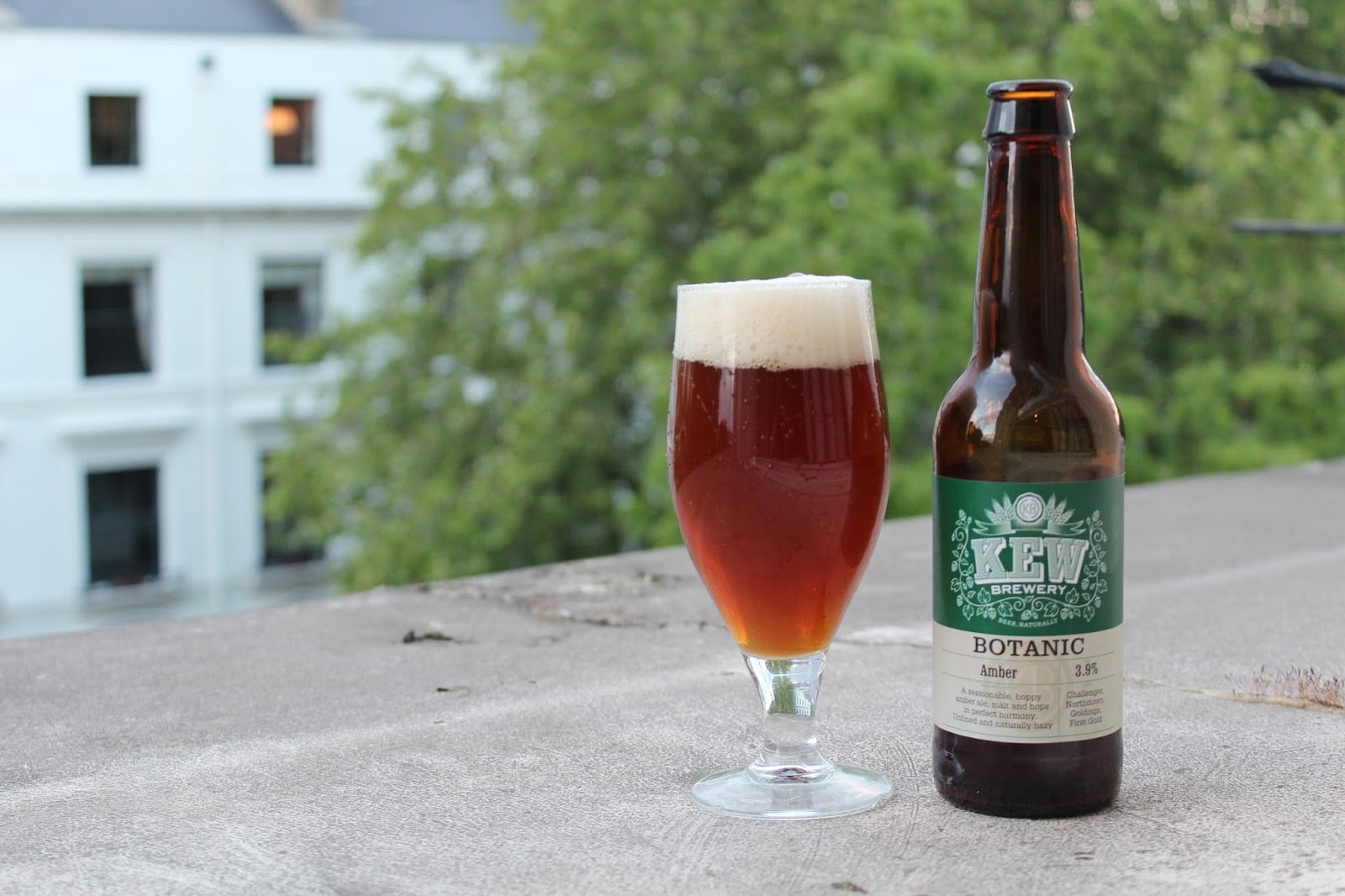 Kew Botanic Beer Kit - Brew 20L of Session Amber Ale (3.8% ABV)