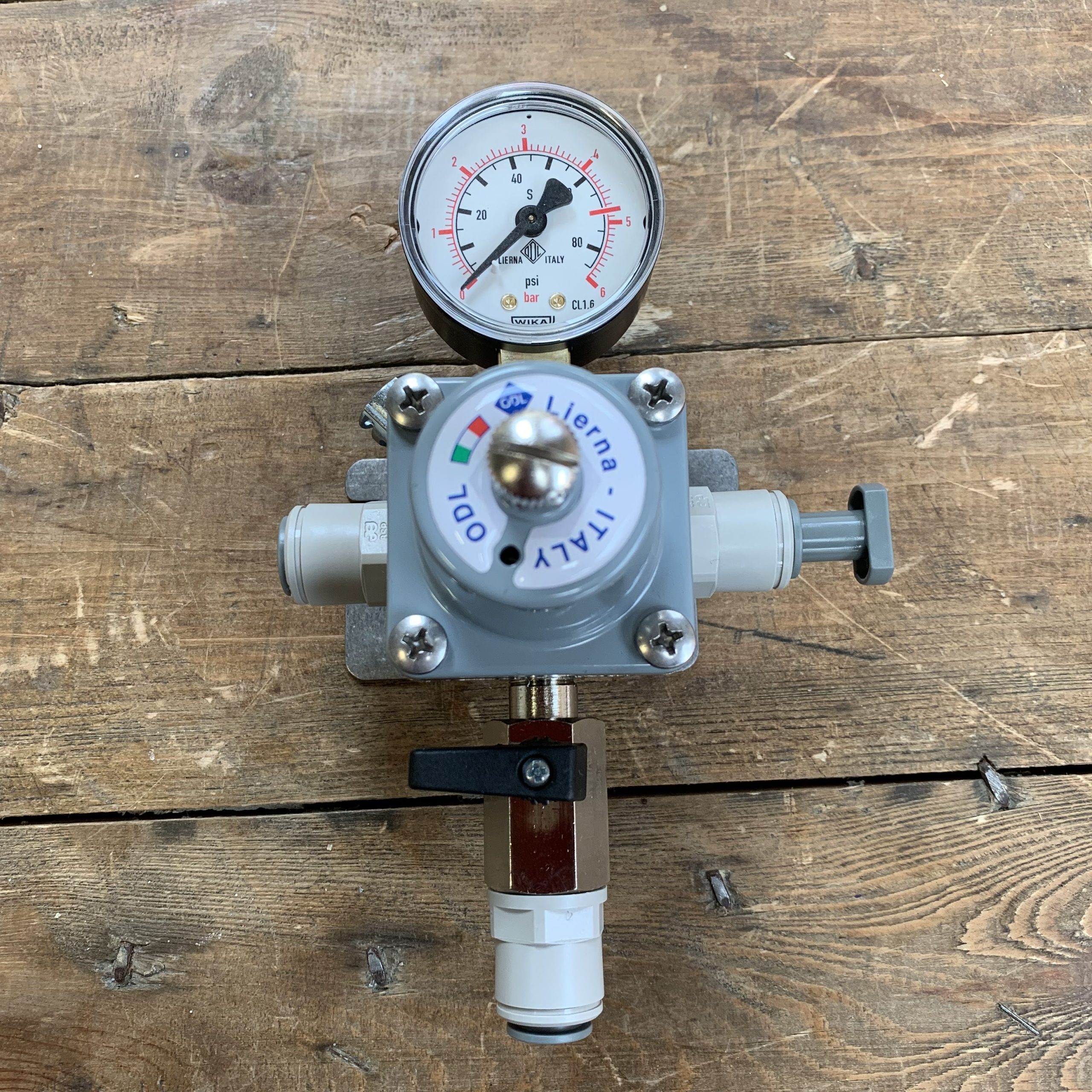 Premium CO2 Secondary Regulator for Custom Keg Pressure