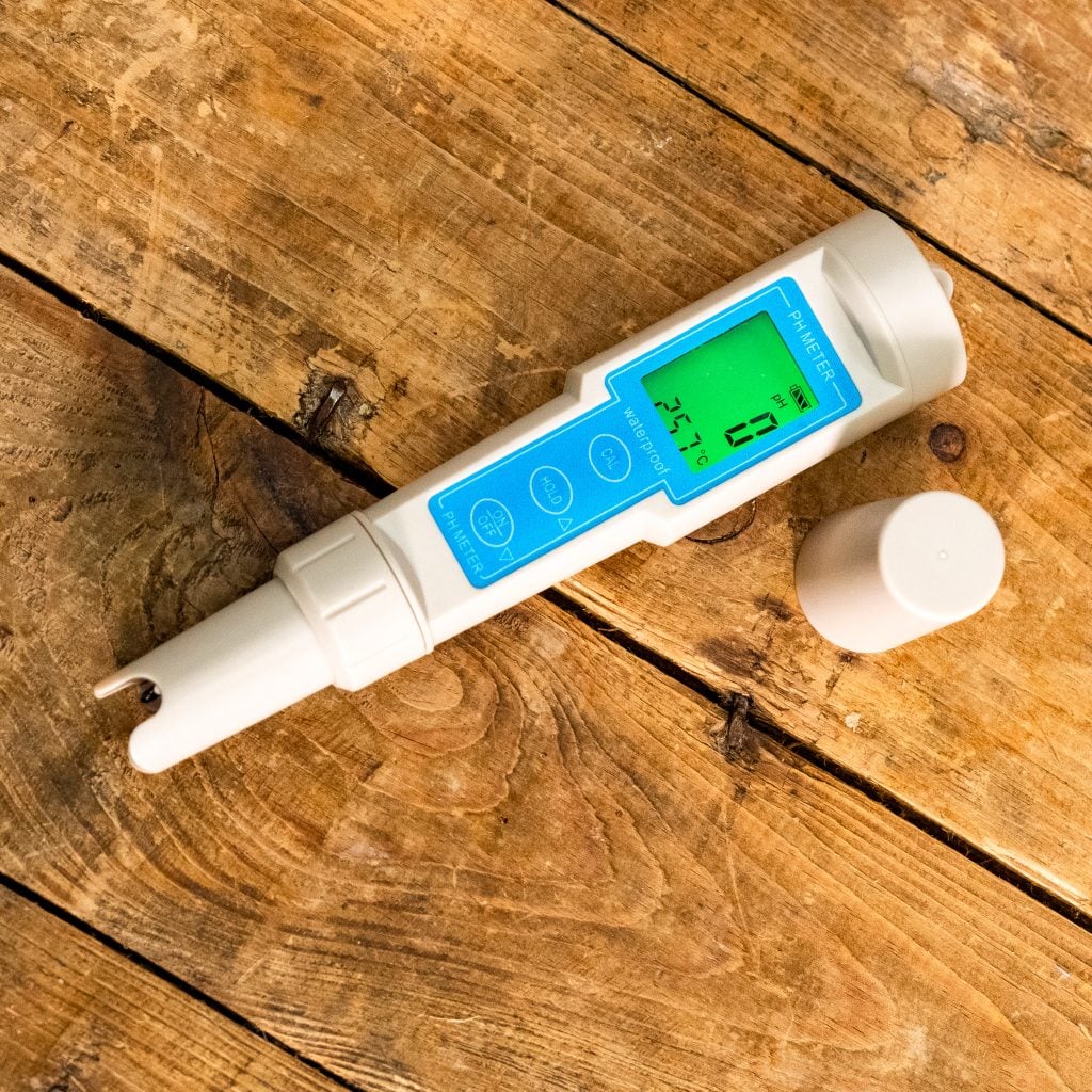 Pen Type Digital PH Meter with Buffer Solution & LCD Display