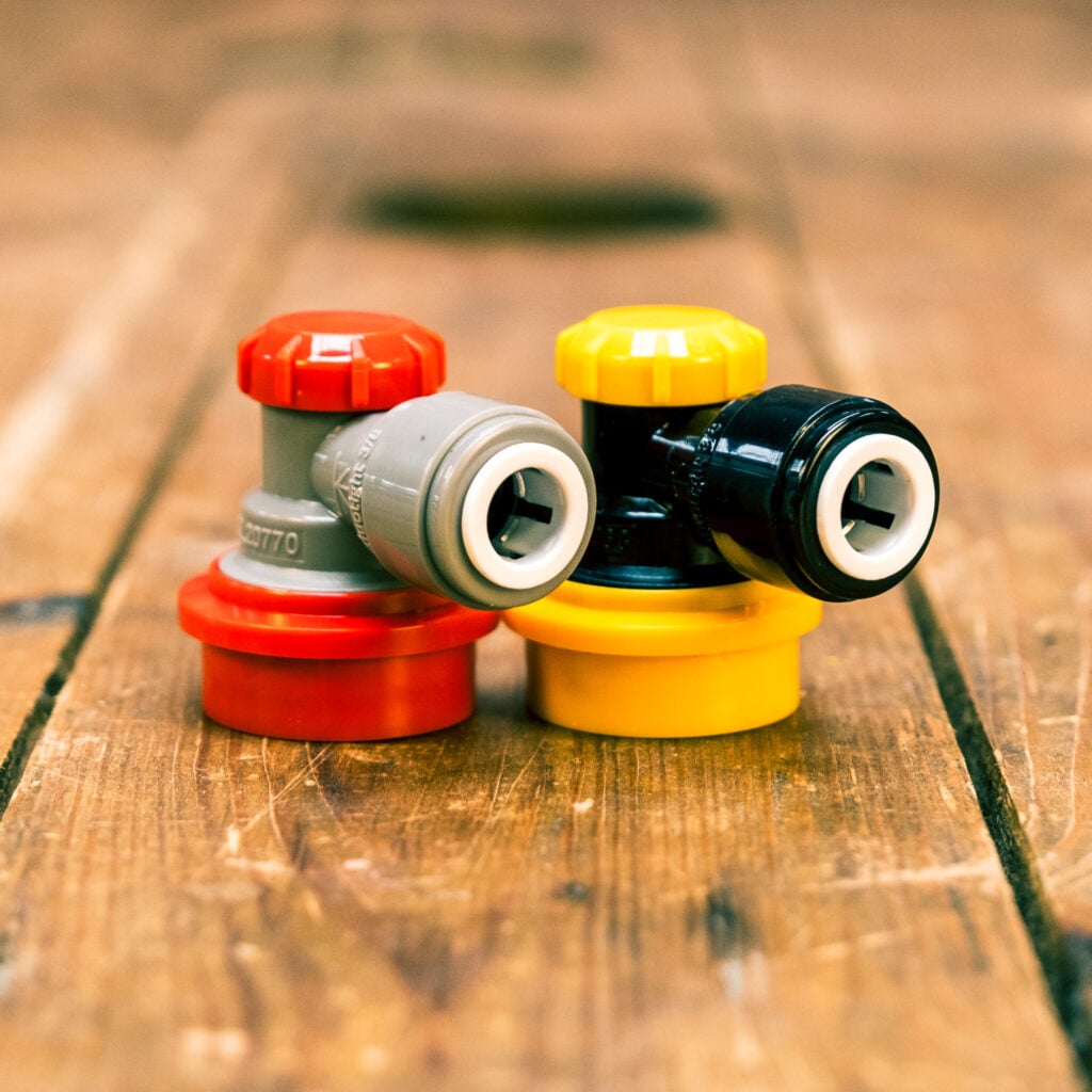 Duotight 3/8" Ball Lock Disconnect - Compact & Tool-less Design